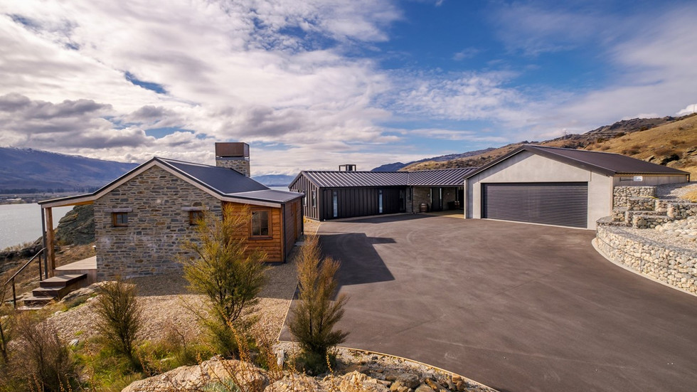 Lake Dunstan | R & J Architecture