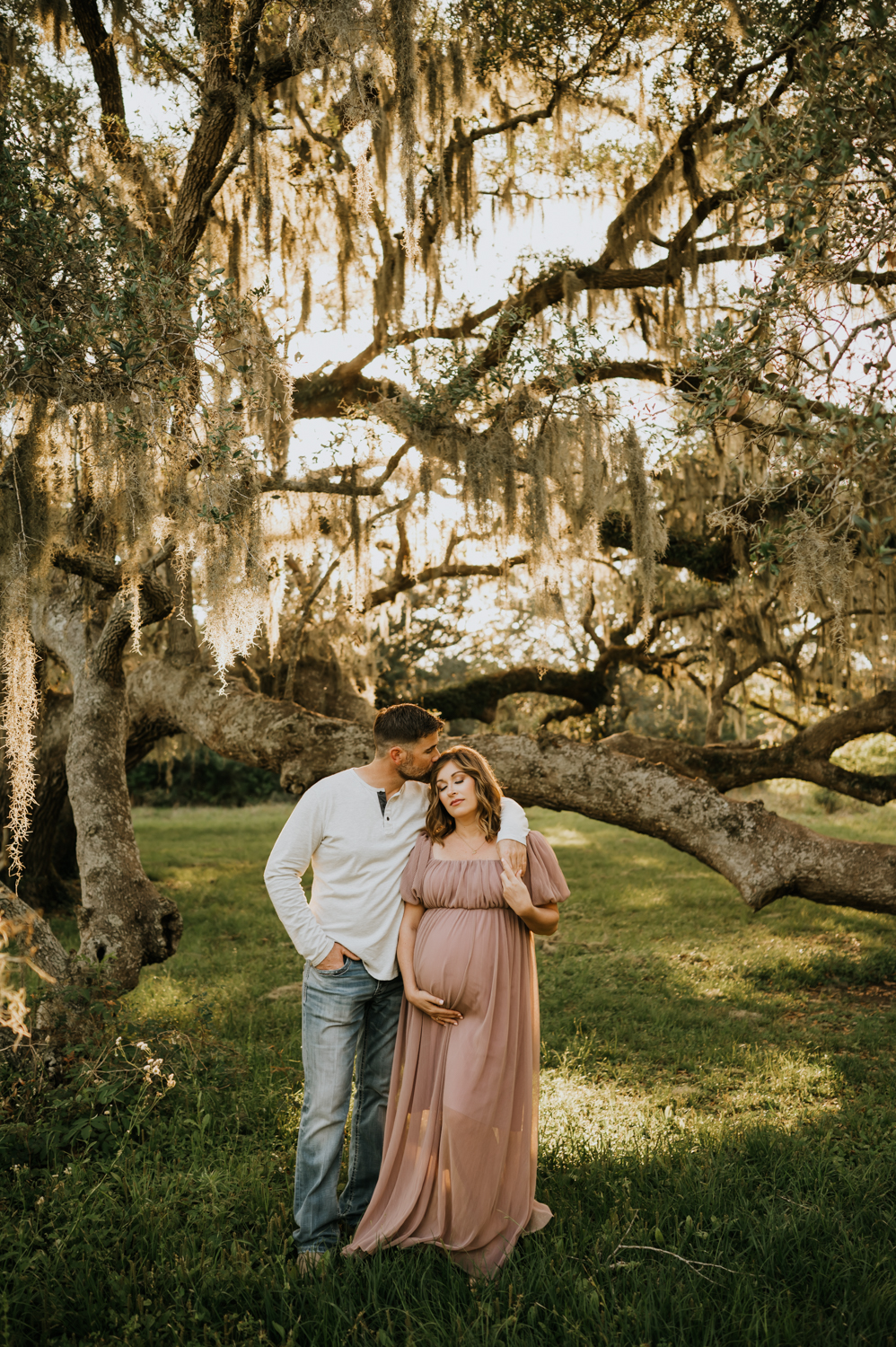 A maternity session with a surpise ending