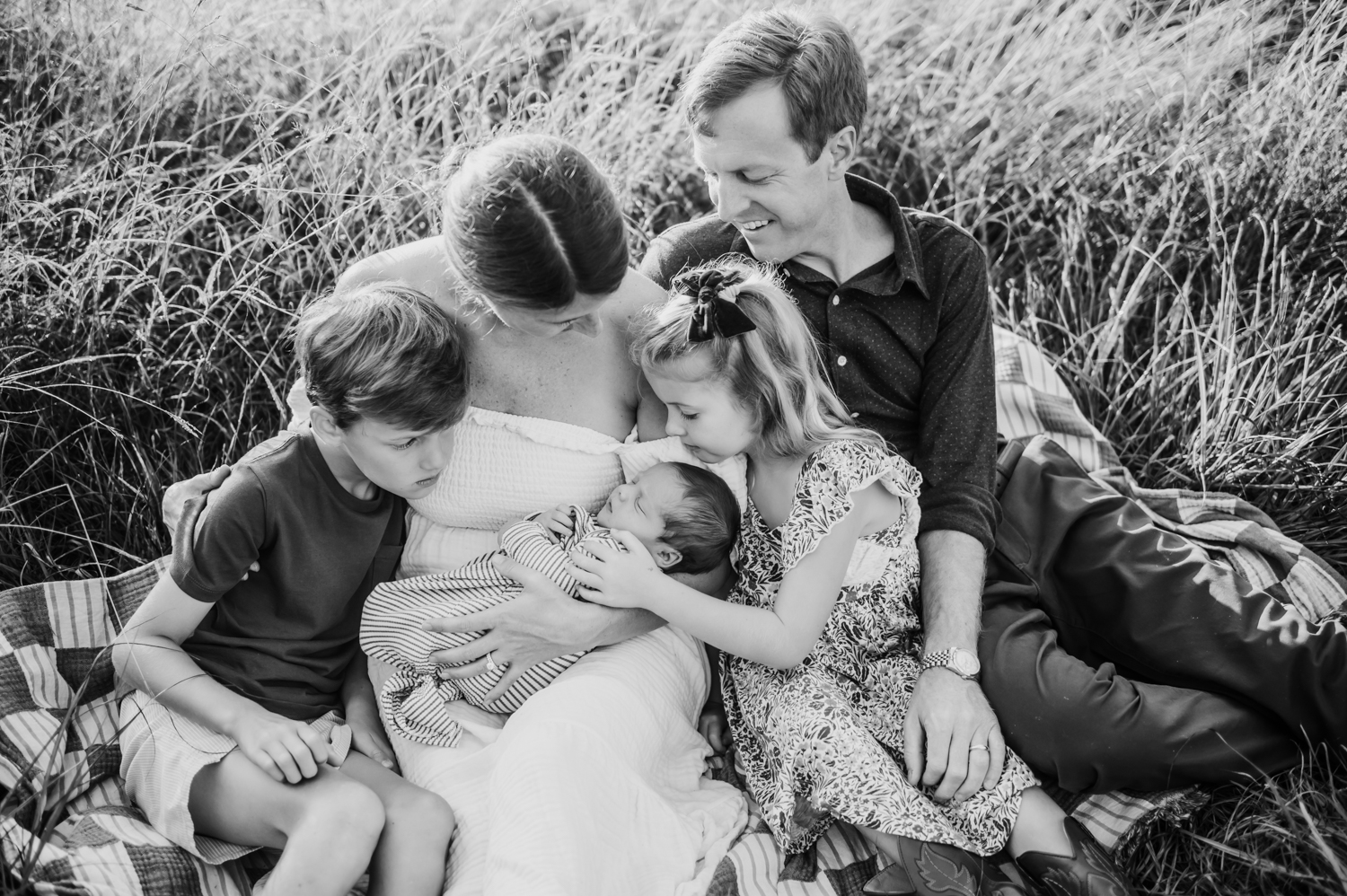 Outdoor newborn sessions