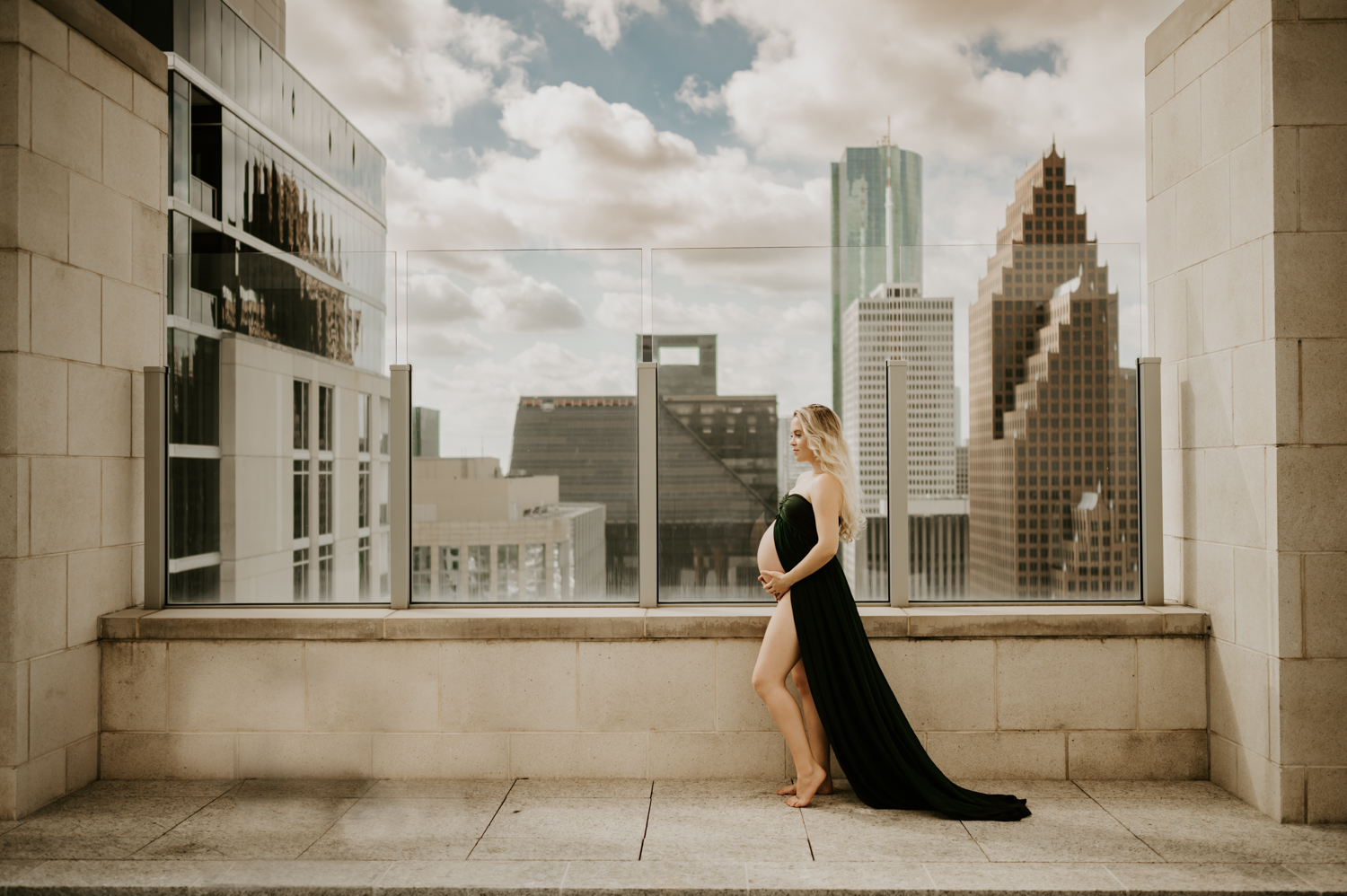 What is an underwater maternity session?