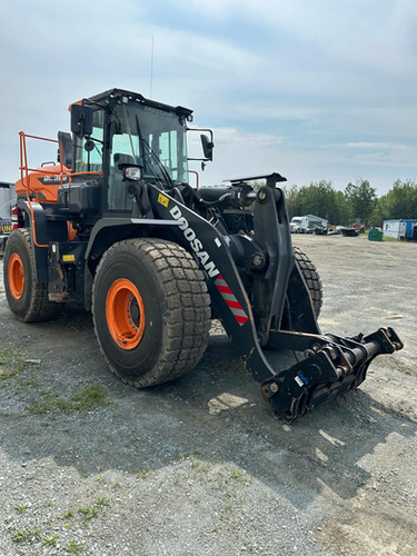 Loader DL380-7-UV10, 2023 | Machinerie St-Pierre