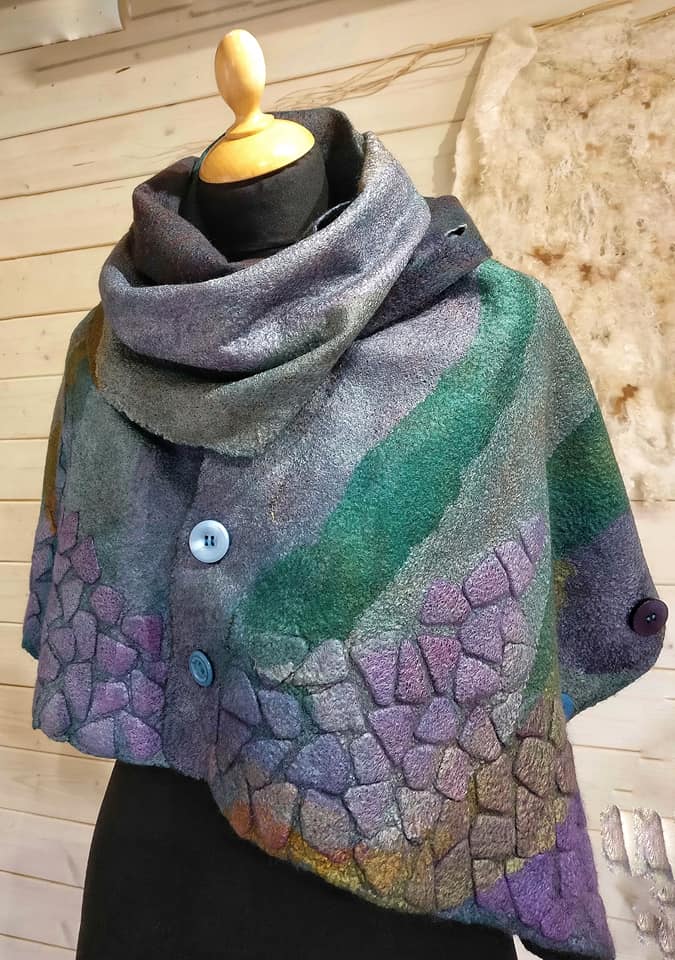 The main wool layouts I use in my feltmaking practice.