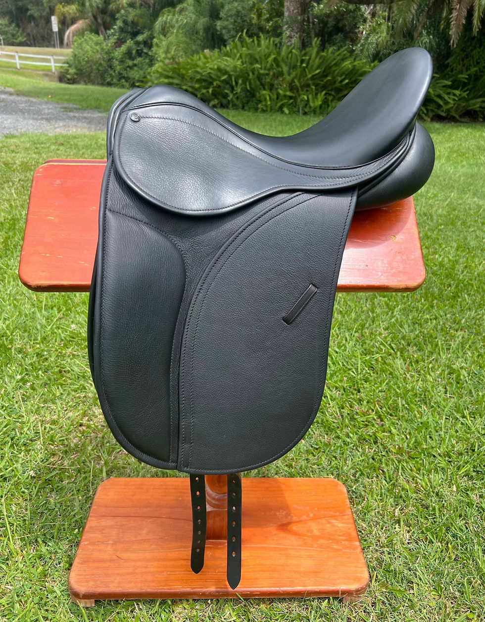 Saddles | County Australia