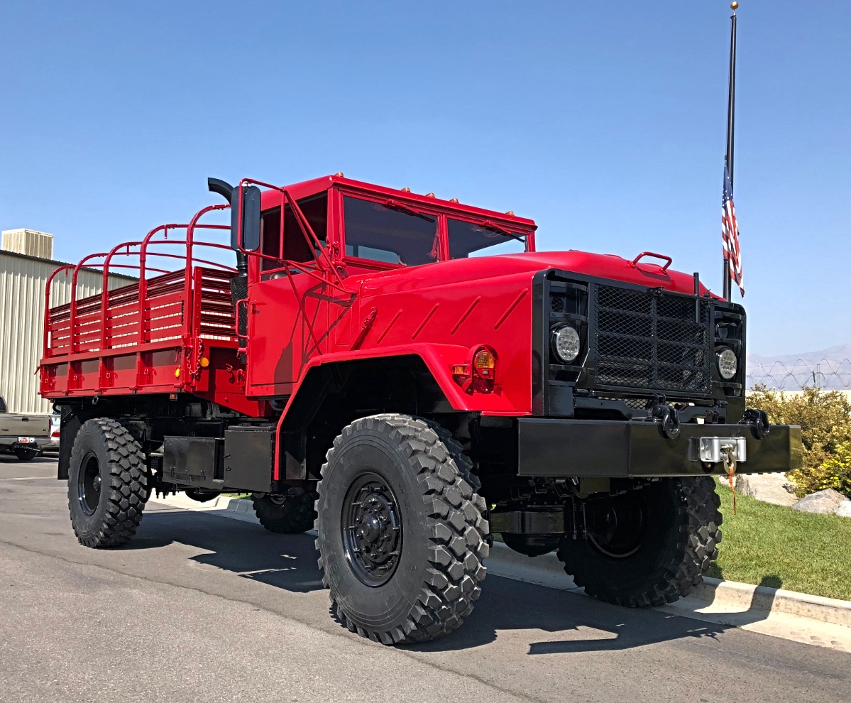 900 Series Bobbed 5 Ton