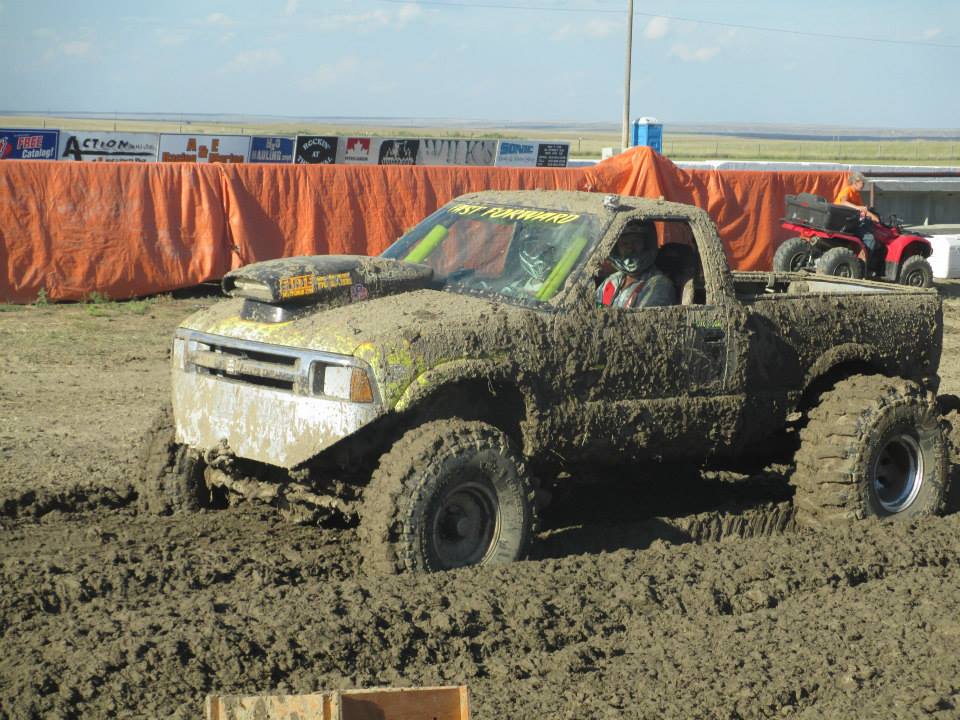 Chinook mud racing