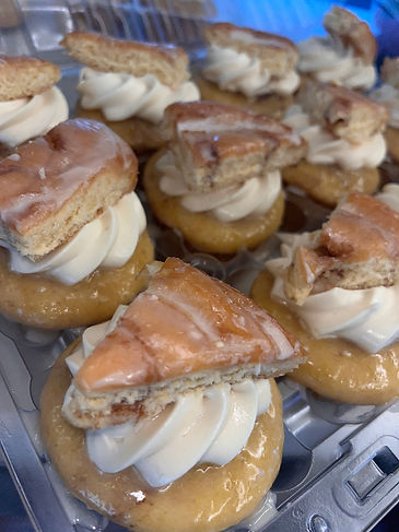 Sistahs' Sweets | Cupcake Food Truck Baltimore | 104 E 25th St ...