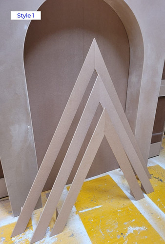 Backdrop: Triangle backdrop set of 3 | Gib’s On It