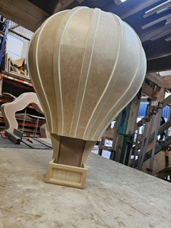 Freestanding hot air balloon | Gib’s On It