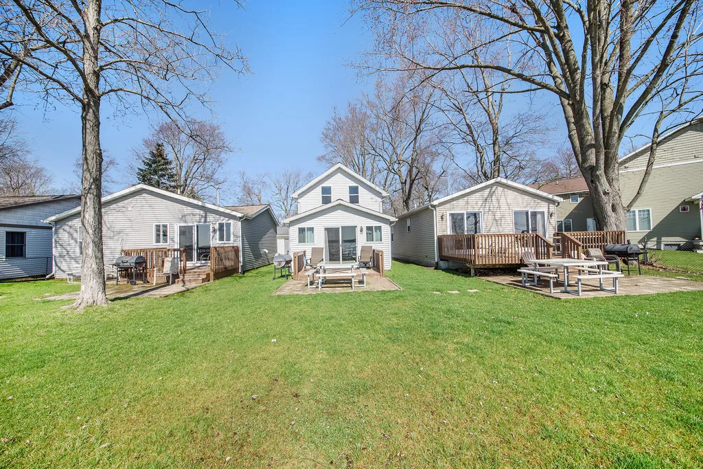 Home | Vista Gun Lake