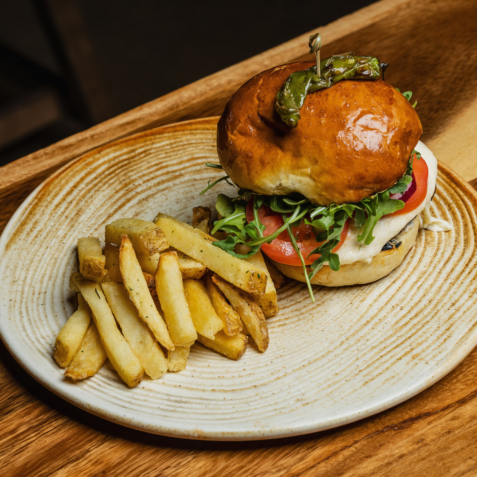 Origen Original Burger | Juicy Angus Beef with Aged Cheddar & Smoked Bacon