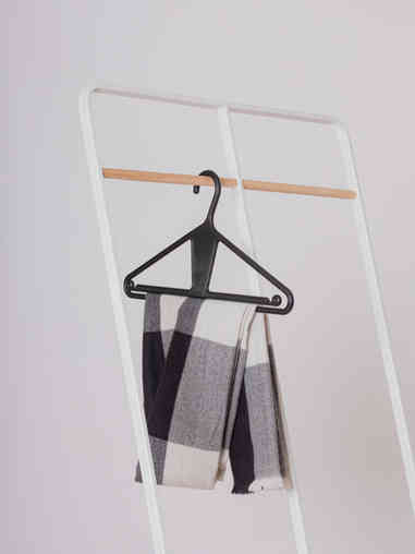 Kangaroo Hanger™ Recycled | Kangaroo Hanger