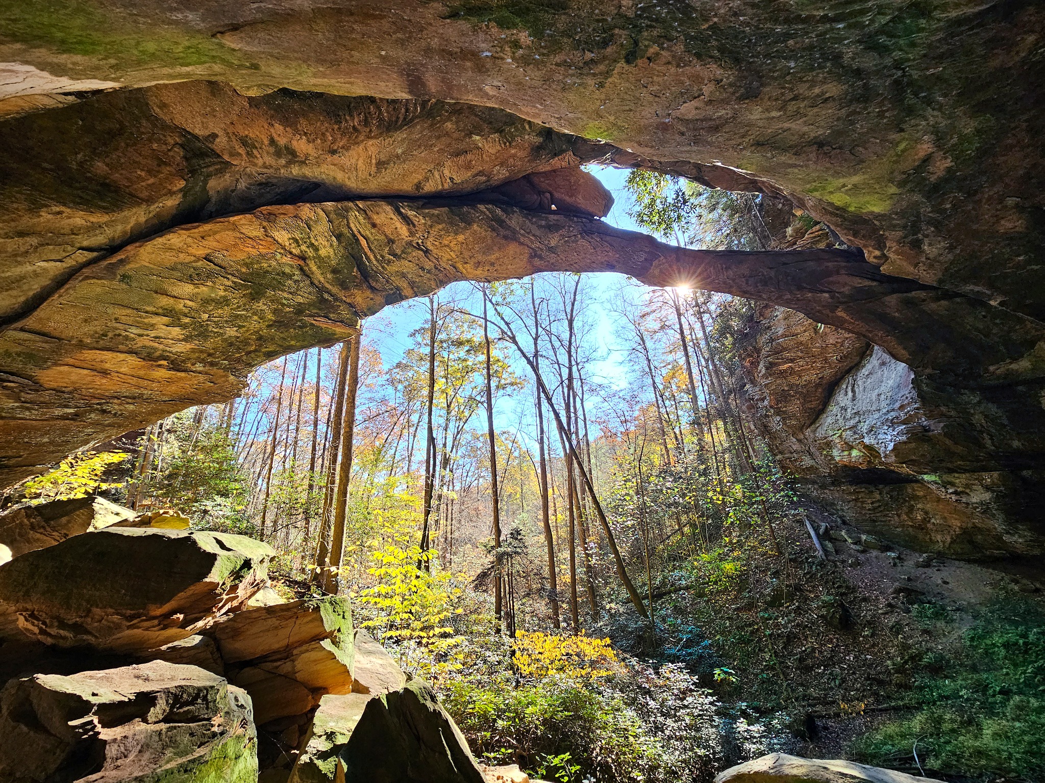 Hiking to Cherokee Arch in Red River Gorge