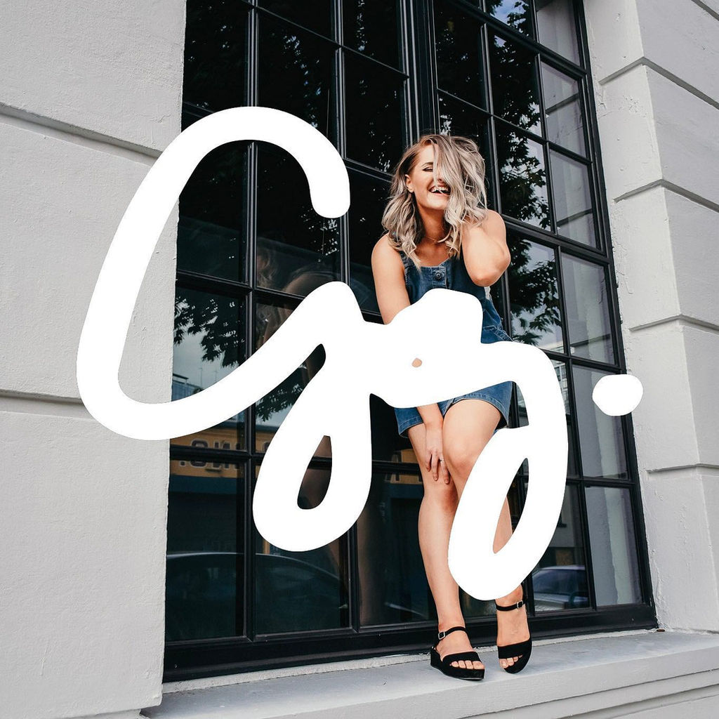 Artist | Grace Graber