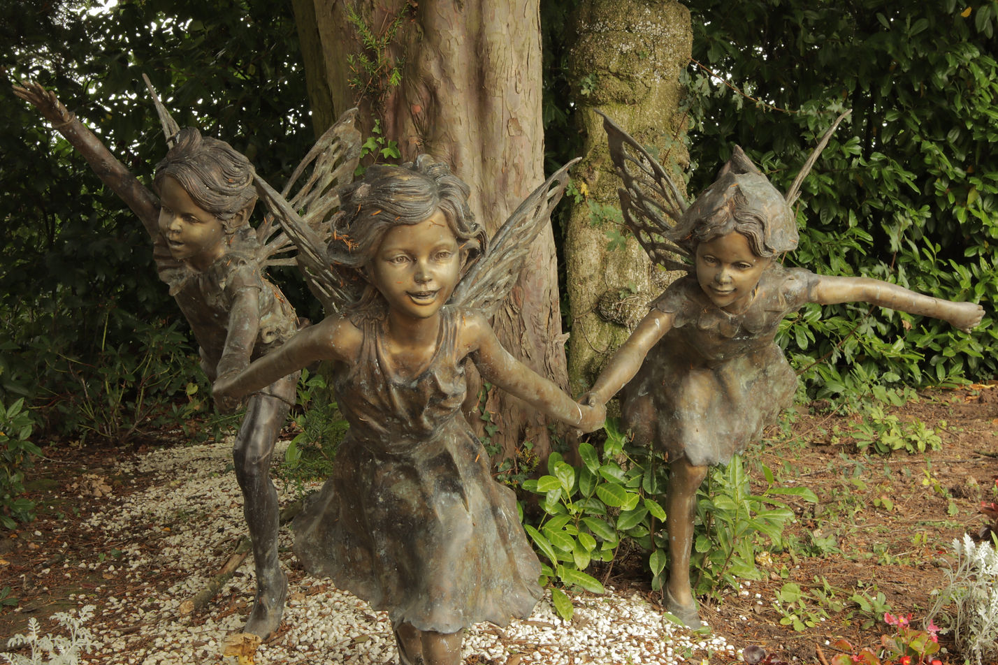 Opening Times | Ralphcourtgardens.co.uk | Edwyn Ralph