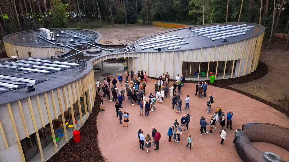 Dalle opent nieuw gebouw op site van Chirohuis De Kalei in Dilsen-Stokkem