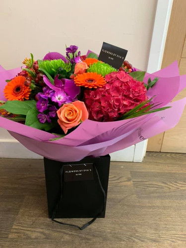 Flowers by Eva’s