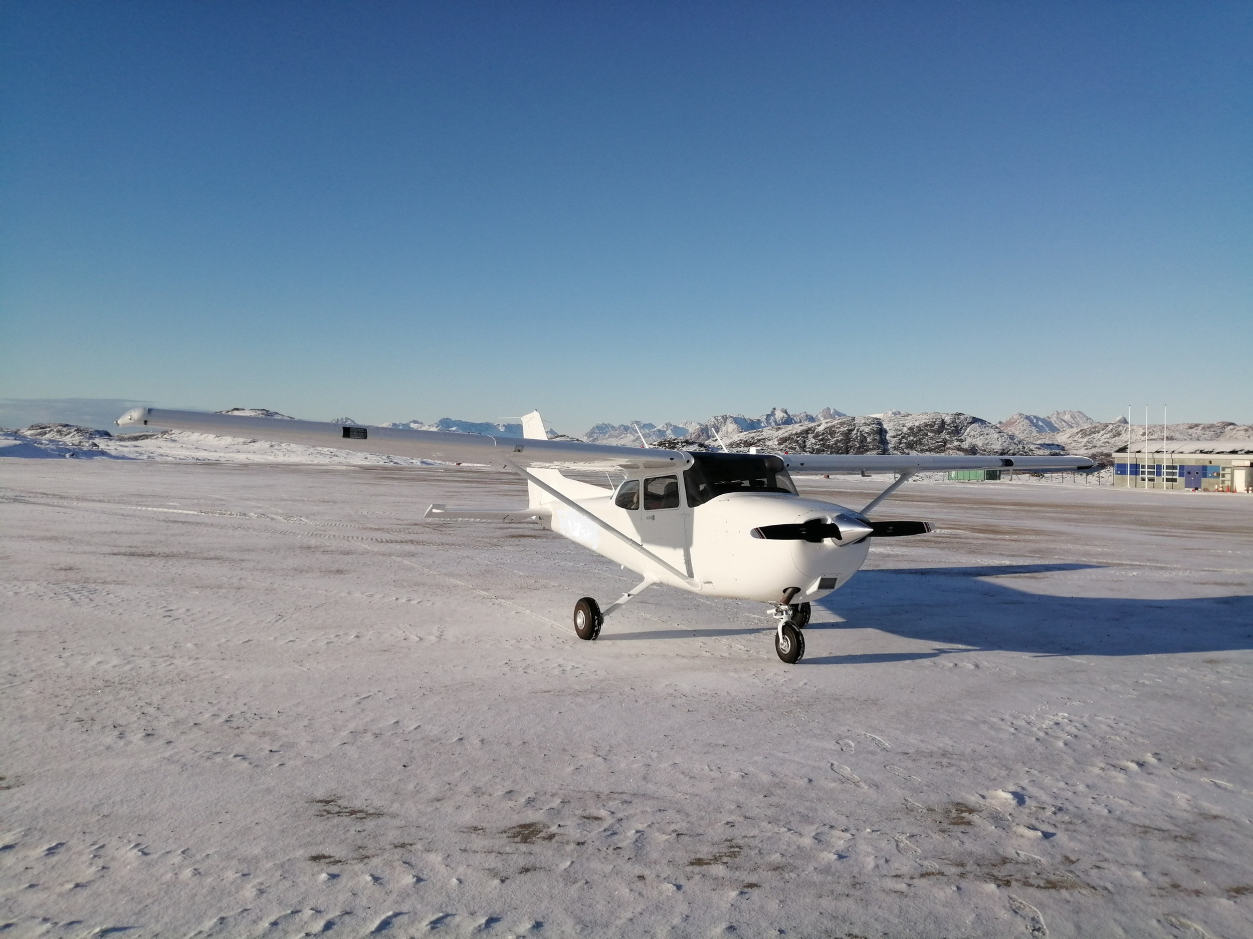 HOME | Ferry Pilot Europe, ferry flight, North Atlantic, aircraft delivery