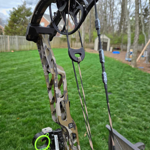 5 Piece Bowstring Set | Hooked Up Bowstrings