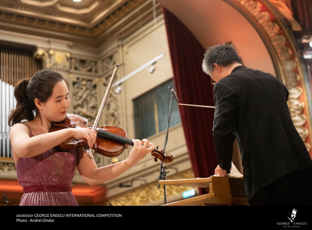 GALLERY | Jaewon Wee