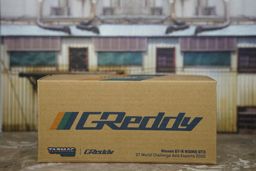 Tarmac Works 1/64 Nissan GT-R Nismo GT3 Greddy with truck | House64_Toronto