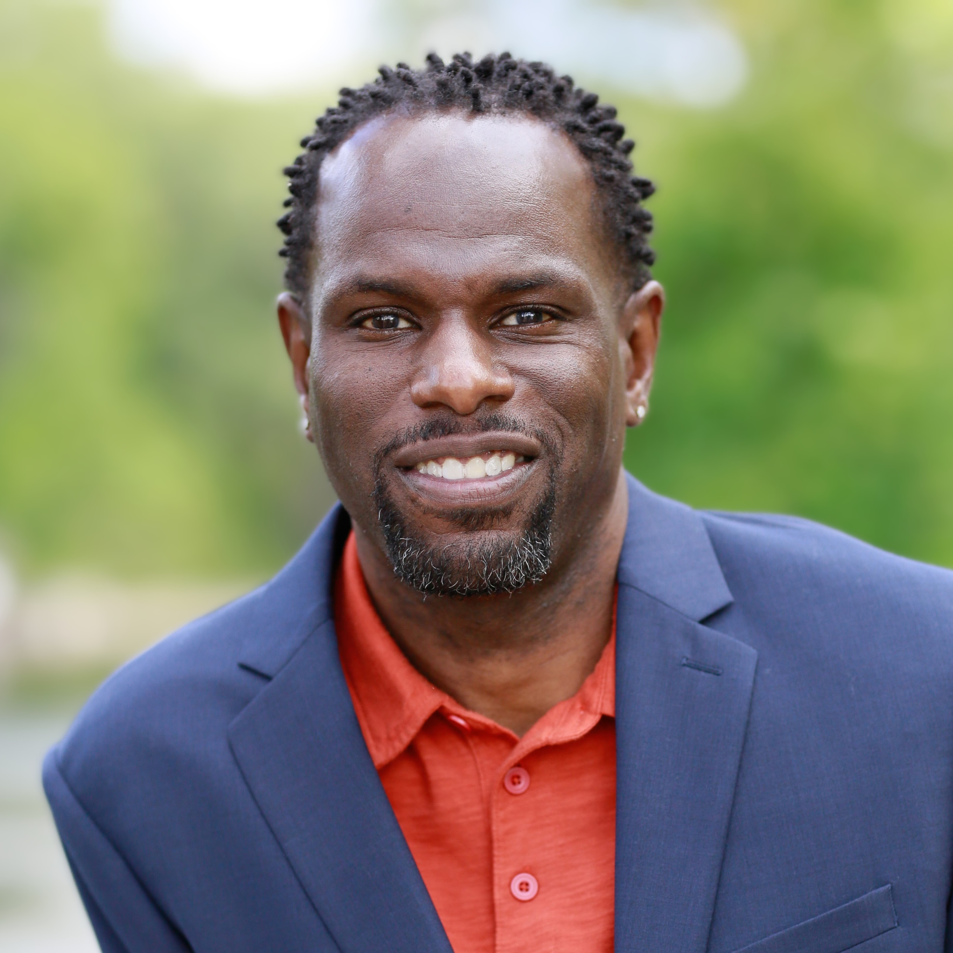 Dezel Jones | NEOO Partners, Inc.