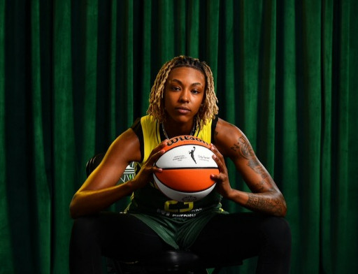 Hustle & Heart: Jordan Horston on Career at the University of Tennessee ...