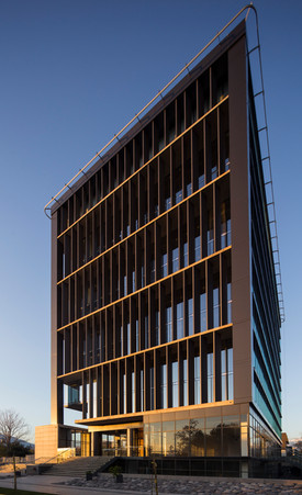 Edificio Kennedy 760Patricio Morelli - Luz Honores