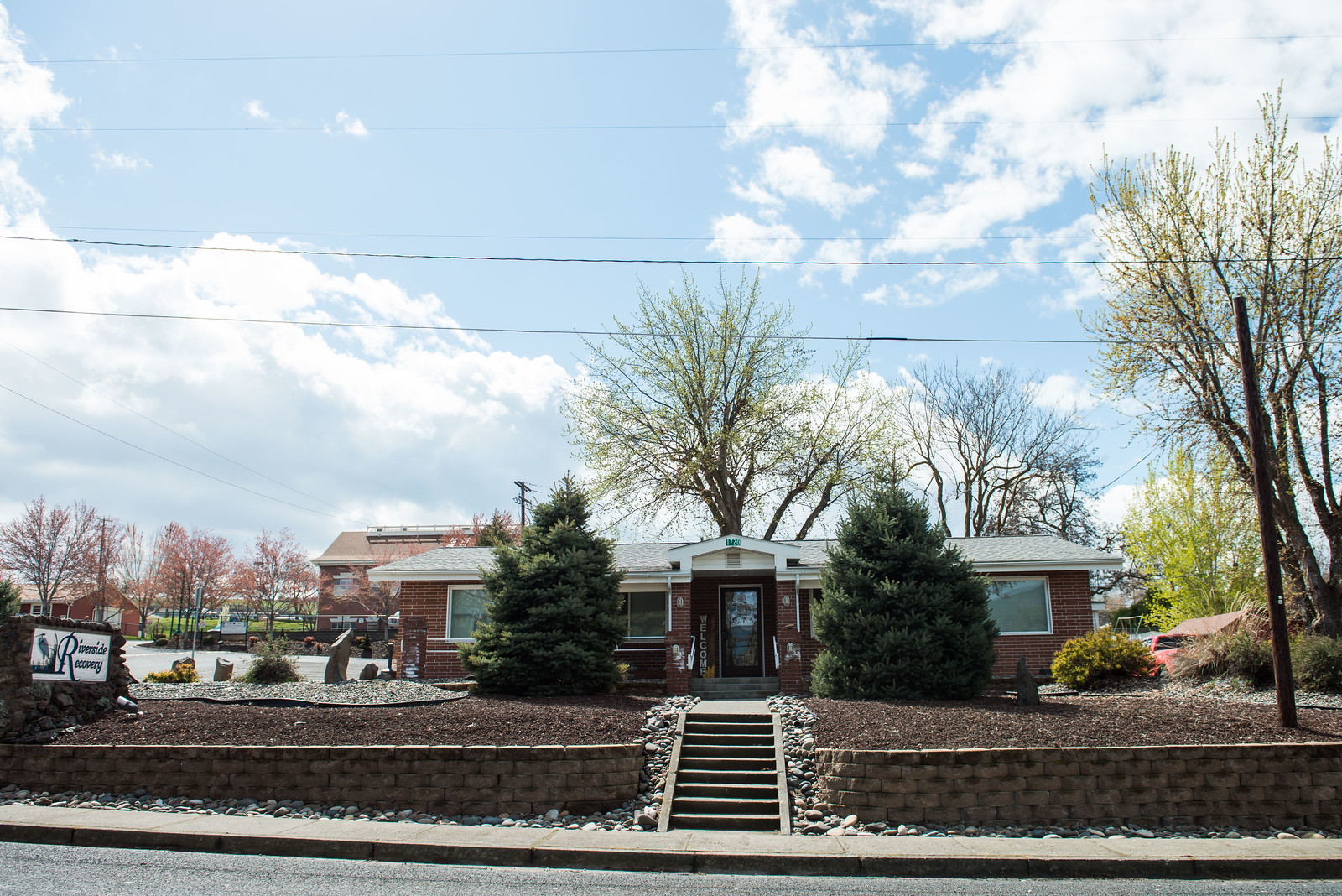 HOME | riverside-recovery