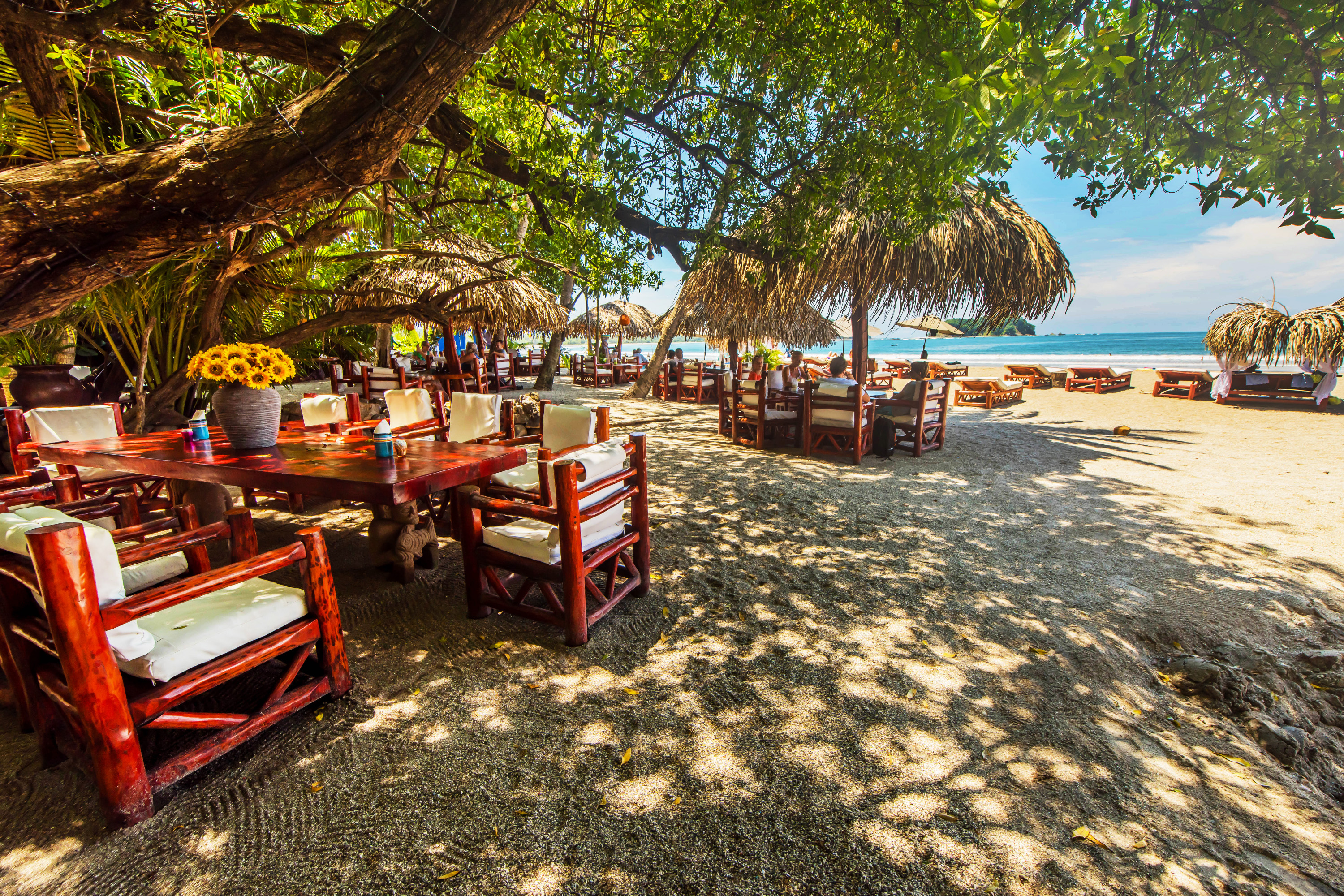 Restaurant Pizzeria Beach Bar | Samara Costa Rica | Locandasamarabeach