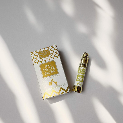 Pure White Musk Roll-On Perfume Oil | Adi & Co