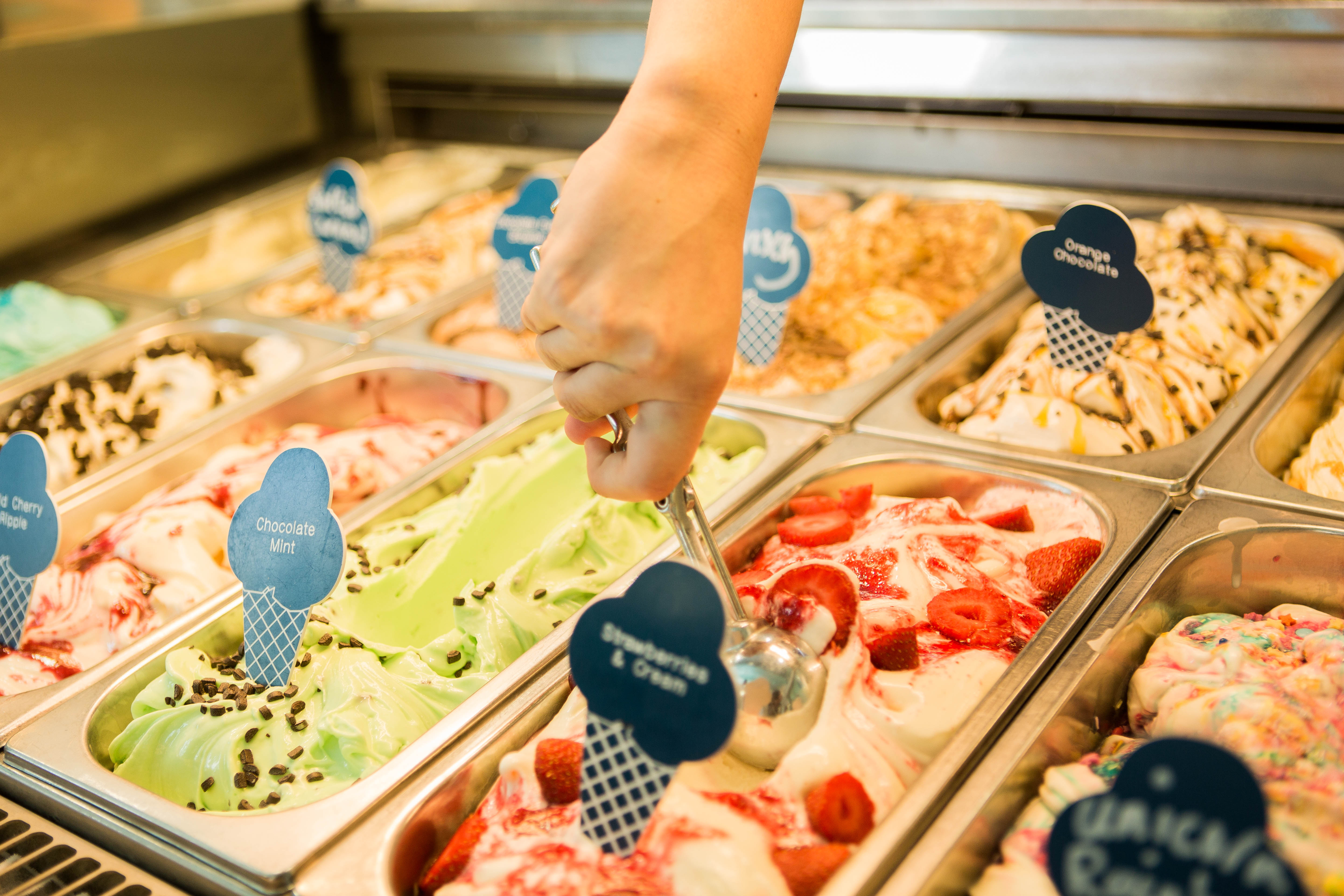 WELCOME | Dixon's Milk Ices