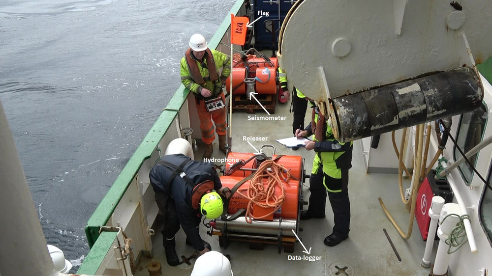 Good Vibrations: a closer look at the Ocean Bottom Seismometer (OBS)