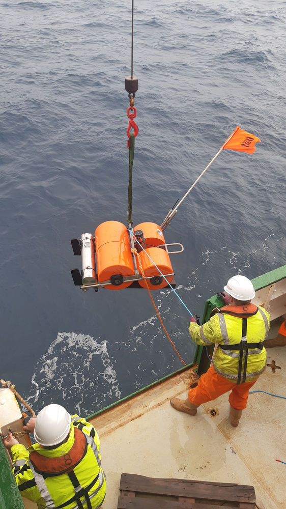 Good Vibrations: a closer look at the Ocean Bottom Seismometer (OBS)