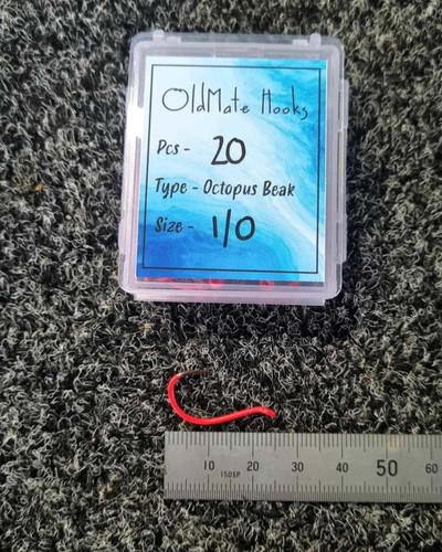 Hooks - Red Carbon Octopus | OldMate Adventures
