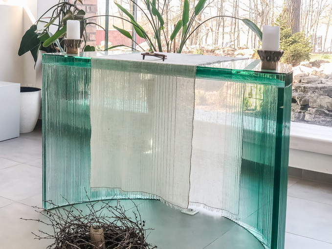 Glass chapel interior ensemble Roots and Wings | ernestvitin