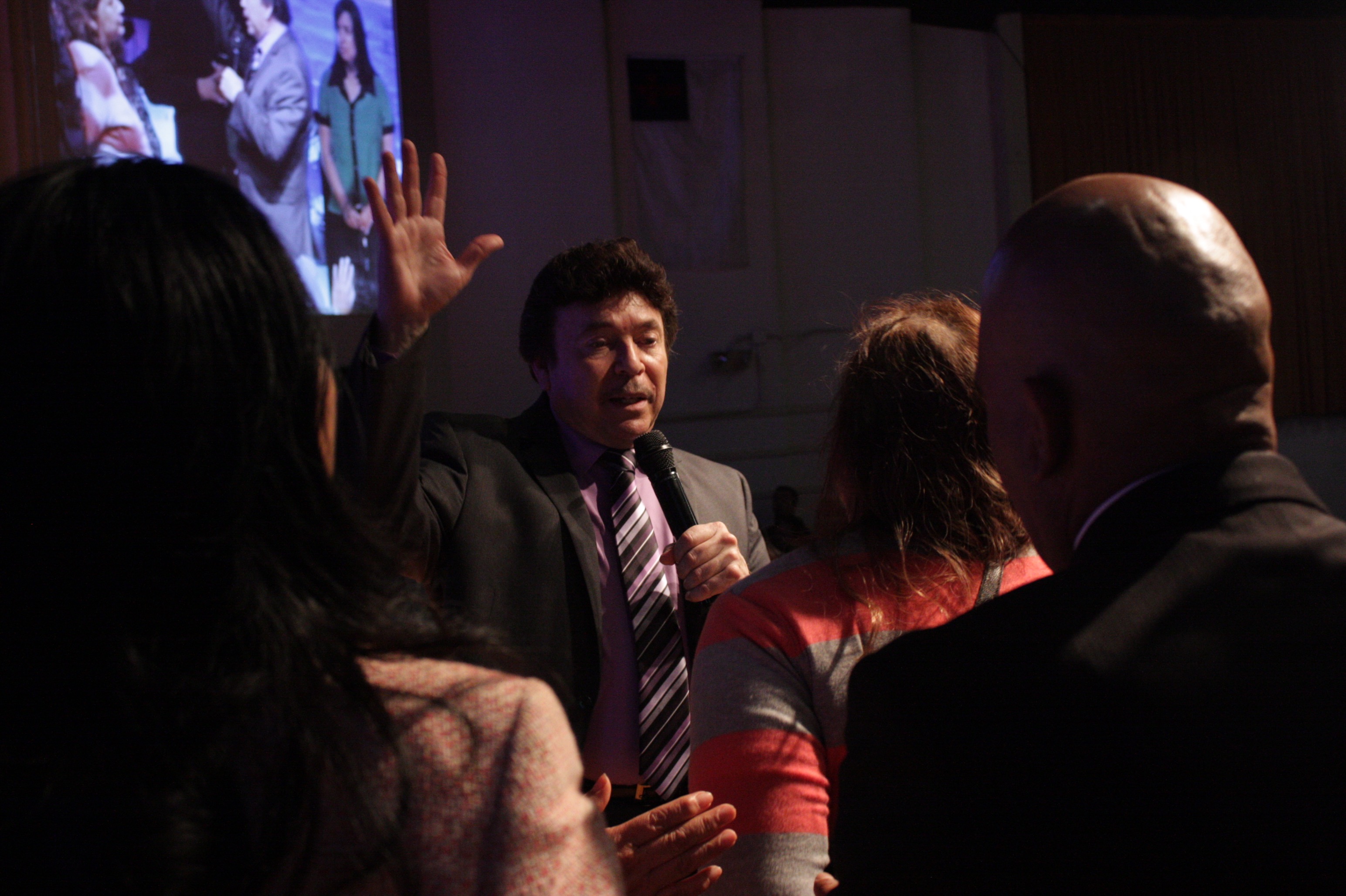 Iglesia | Victory Outreach - Alcance Victoria ELA