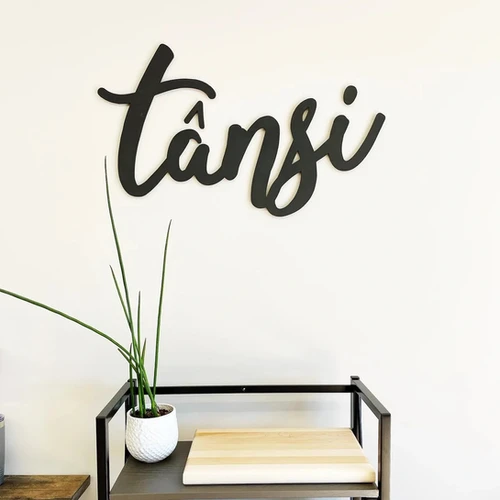 Tansi (wooden word sign)