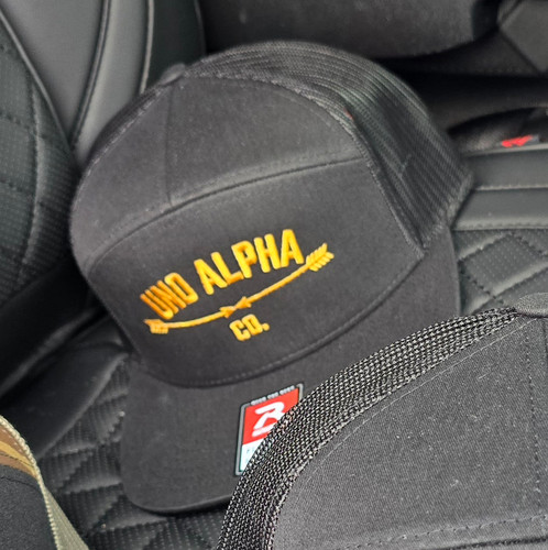 7 Panels | Uno Alpha Company