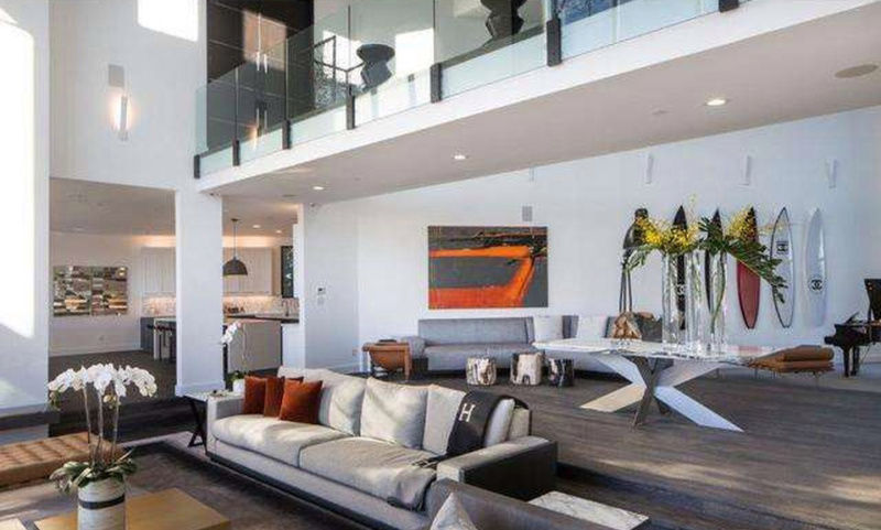 Exclusive house by John Legend & Chrissy Teigen $23.95 million in ...