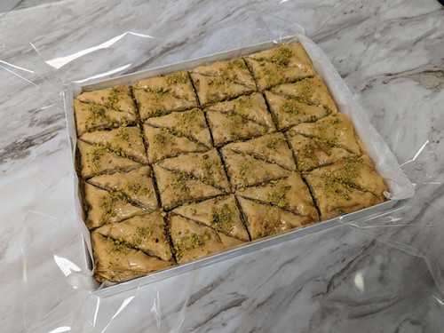 Large Gift Box of Baklava | baklavashop