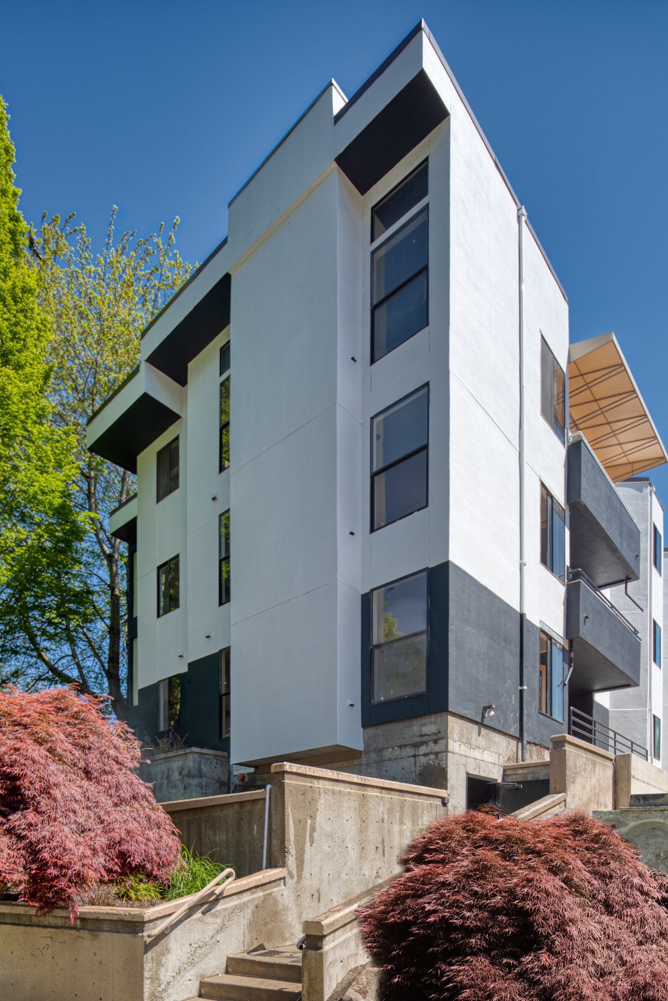 The Dex | MainGate Management