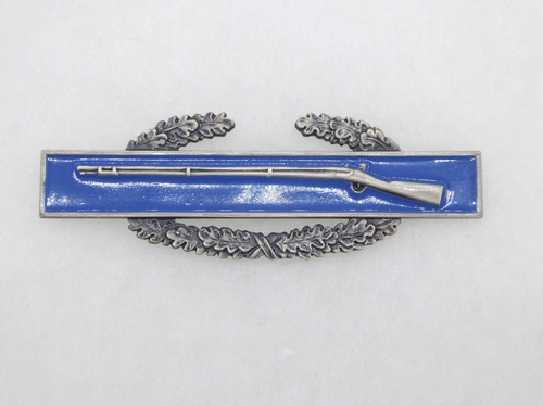 U.S. Combat Infantryman Badge, Vietnam Era | Foxhole Militaria