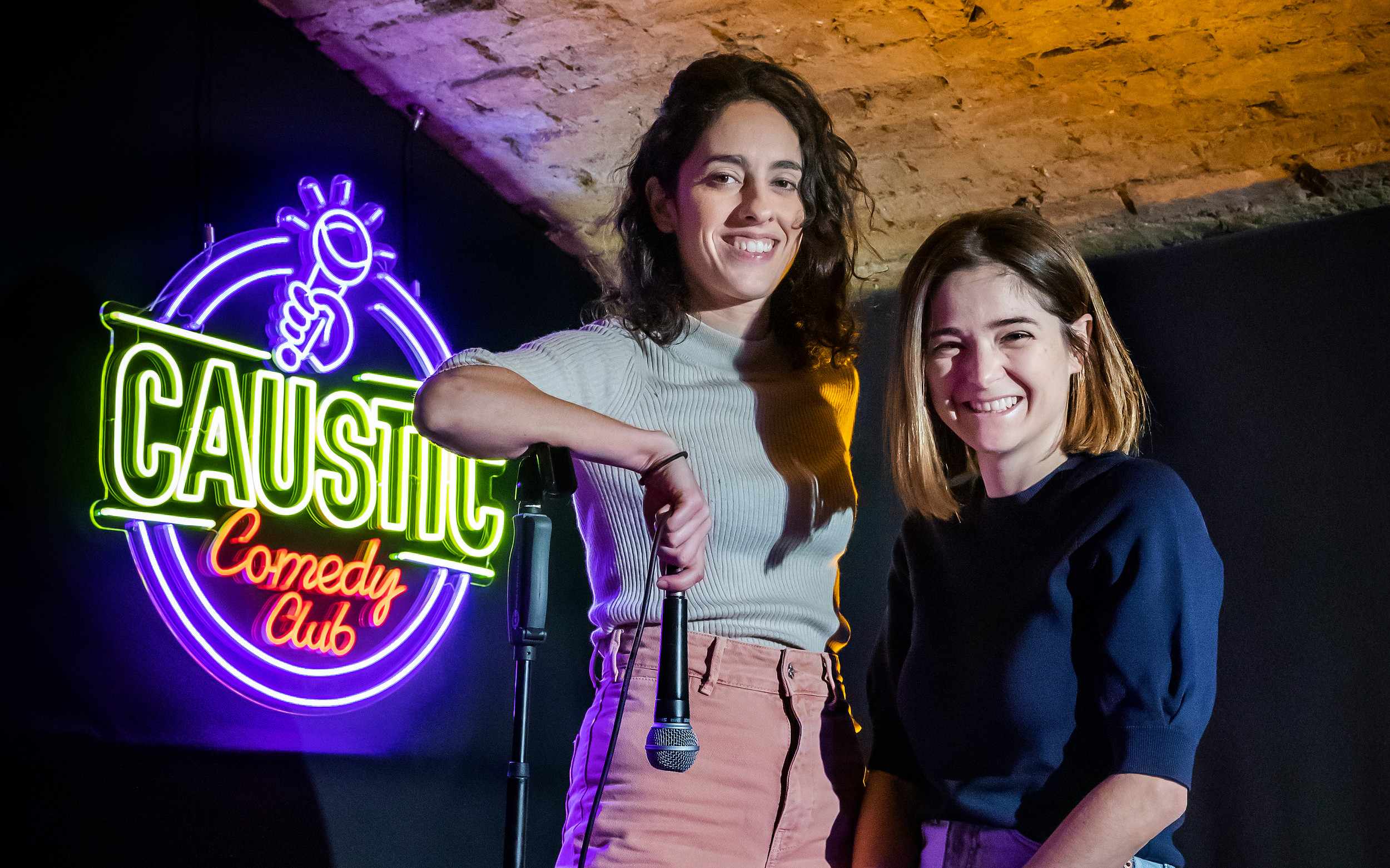 Contactez Caustic Comedy Club à Carouge