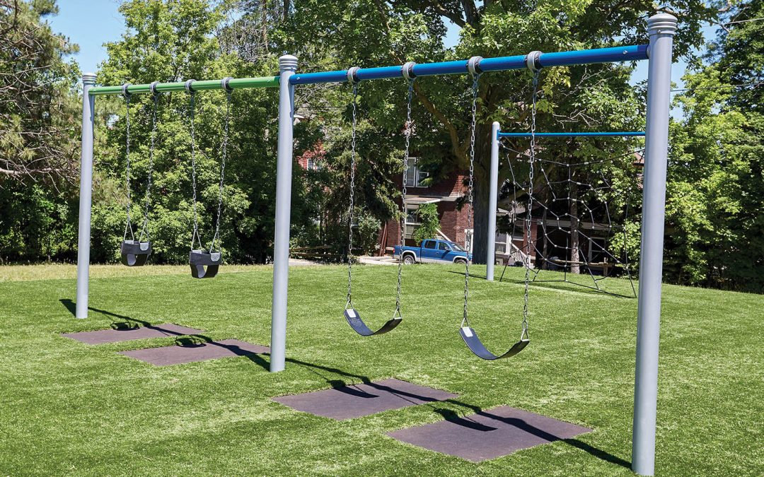 2 Bay 8ft Single Playground Post Swing Set