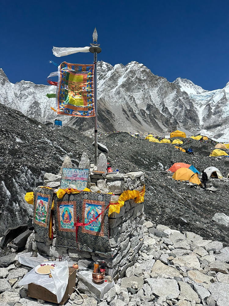 Everest base camp! (3 pics)