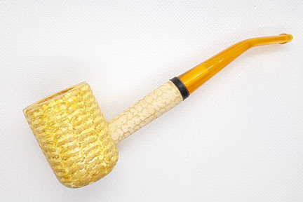 Legend 5th Avenue | The Story Teller's Pipe