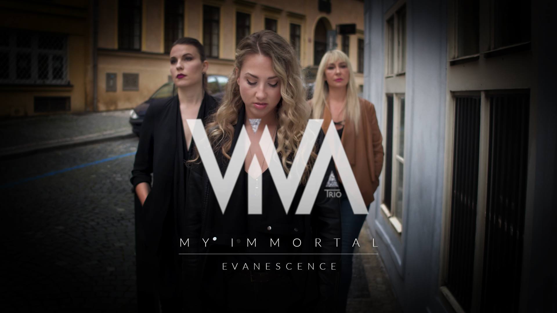 Female Vocal Group | ViVA Trio | BIO