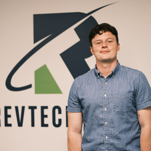 Adam Buck Speaks at 2023 YTILI Alumni Summit