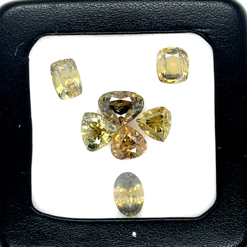 Demantoid 16.74ct | Real Gems