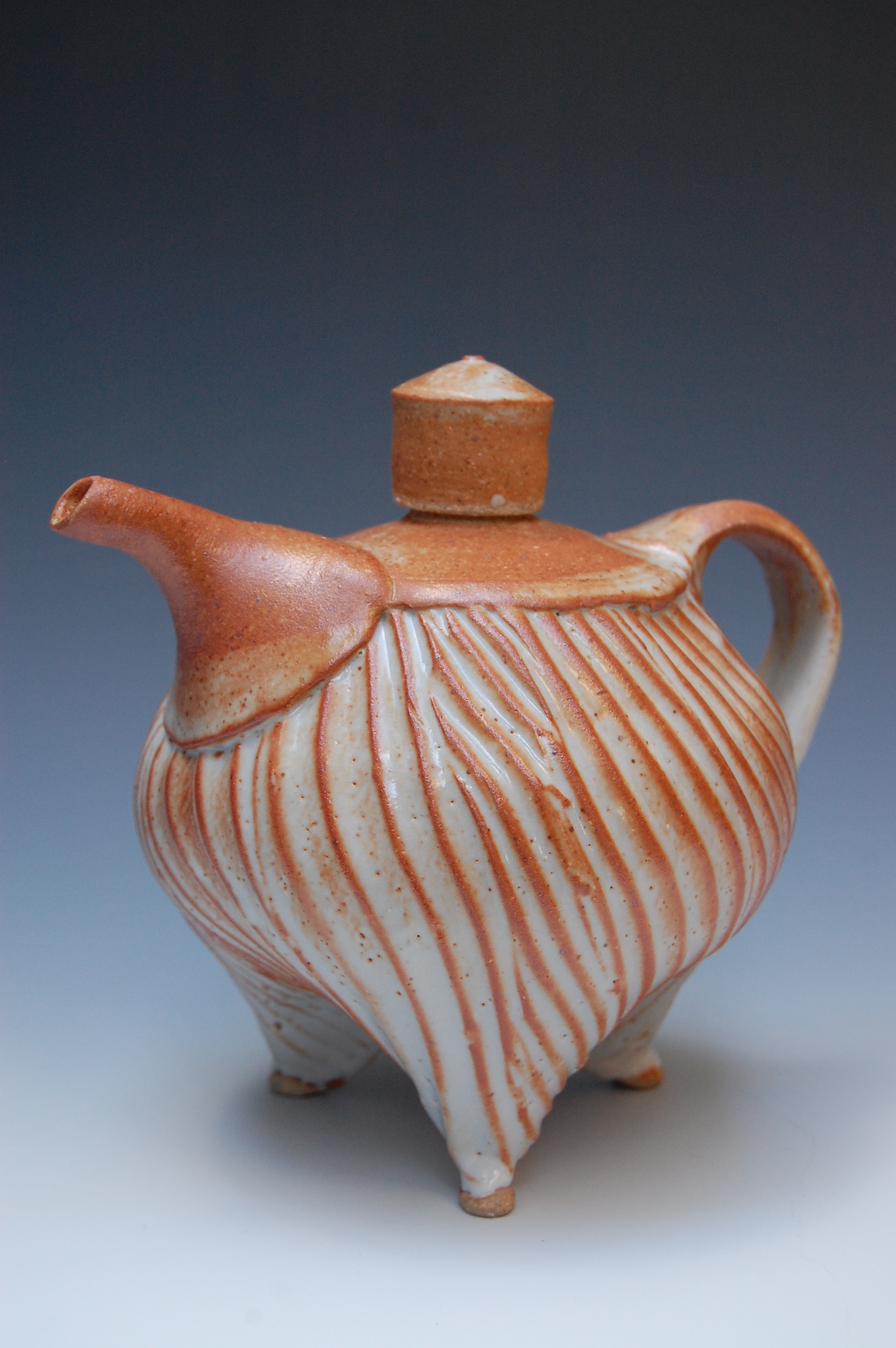 Cary Gallery of Artists - local fine art and craft gallery
